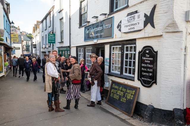 Looe Directory Cornwall | Tourist information | Hotels, Guest Houses ...